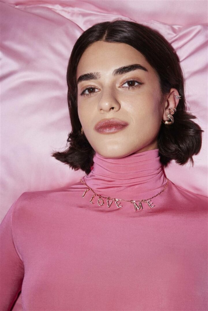 Asli Cengiz | Blow Models